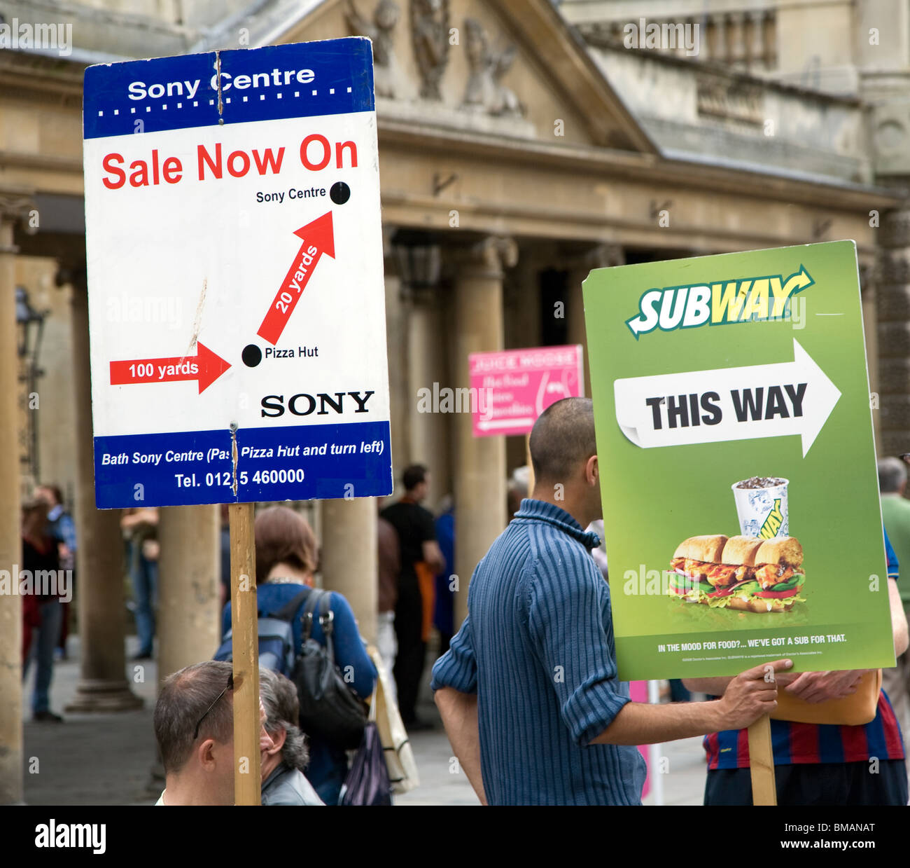 Street advertising hi-res stock photography and images - Alamy