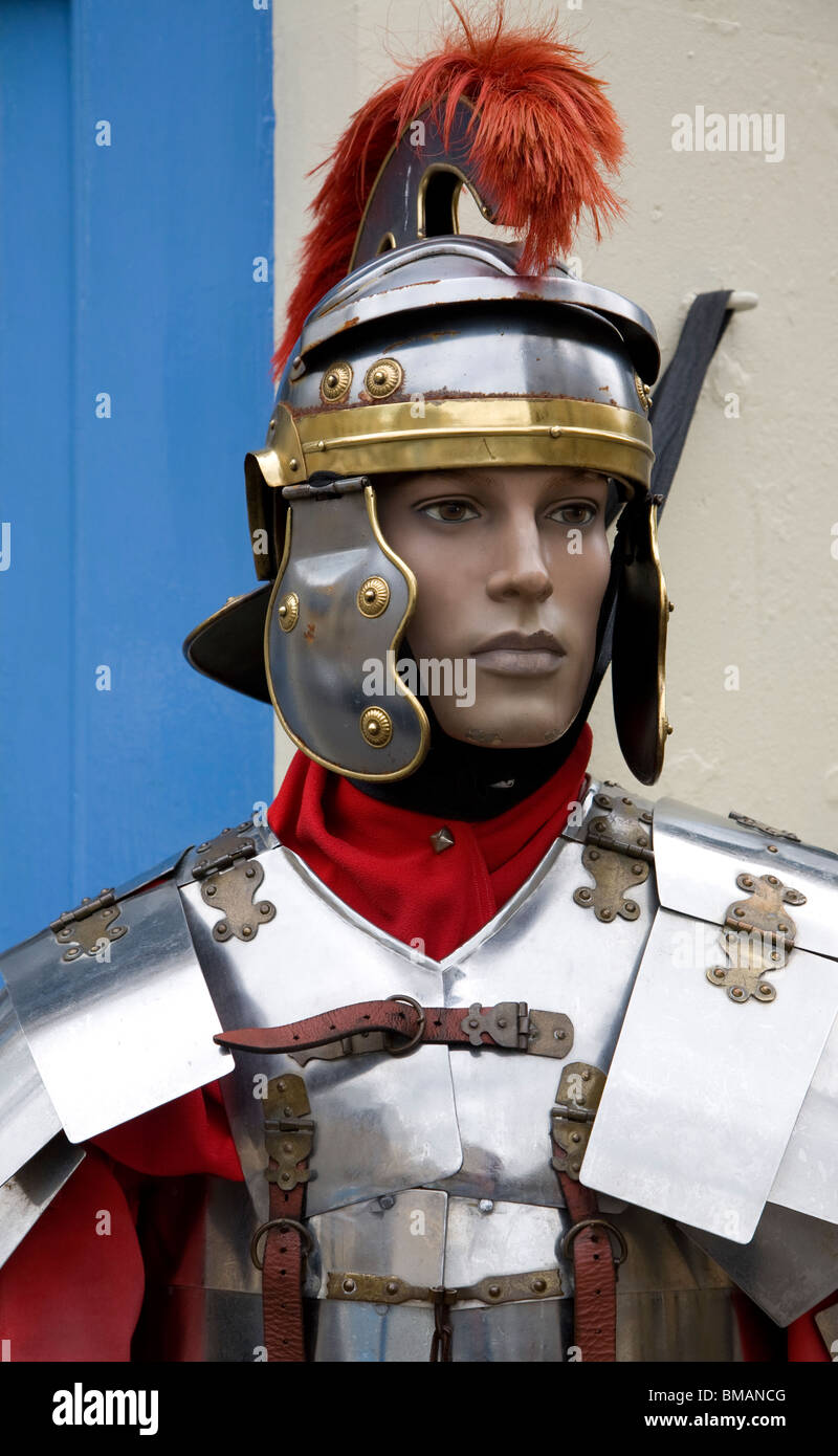 Roman soldier mannequin model hi-res stock photography and images - Alamy