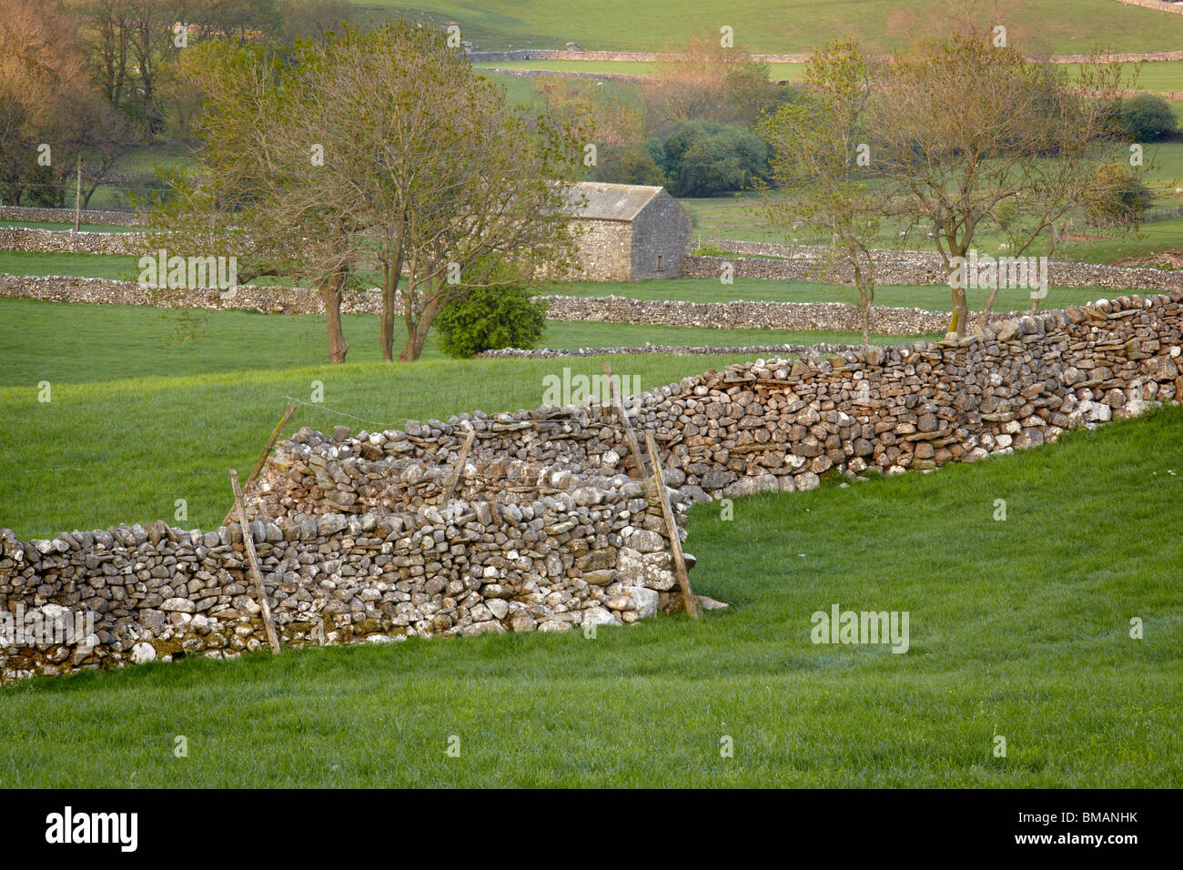 Typical yorkshire hi-res stock photography and images - Alamy