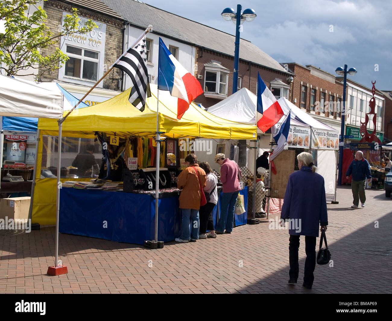 A Continental Market in the pedestrianised High Street in Redcar ...