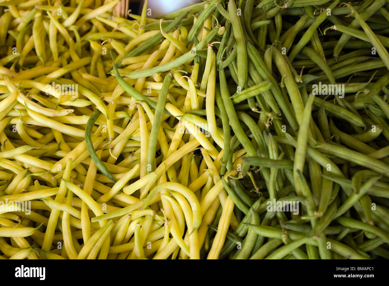 Green Beans And Yellow Beans Stock Photo - Alamy
