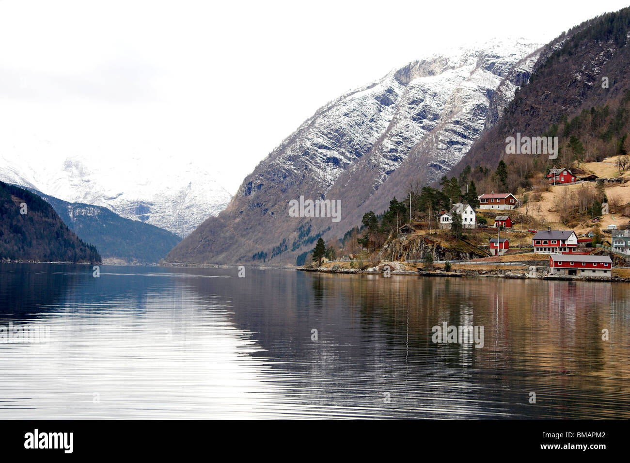 Ulvik Hardanger High Resolution Stock Photography and Images - Alamy