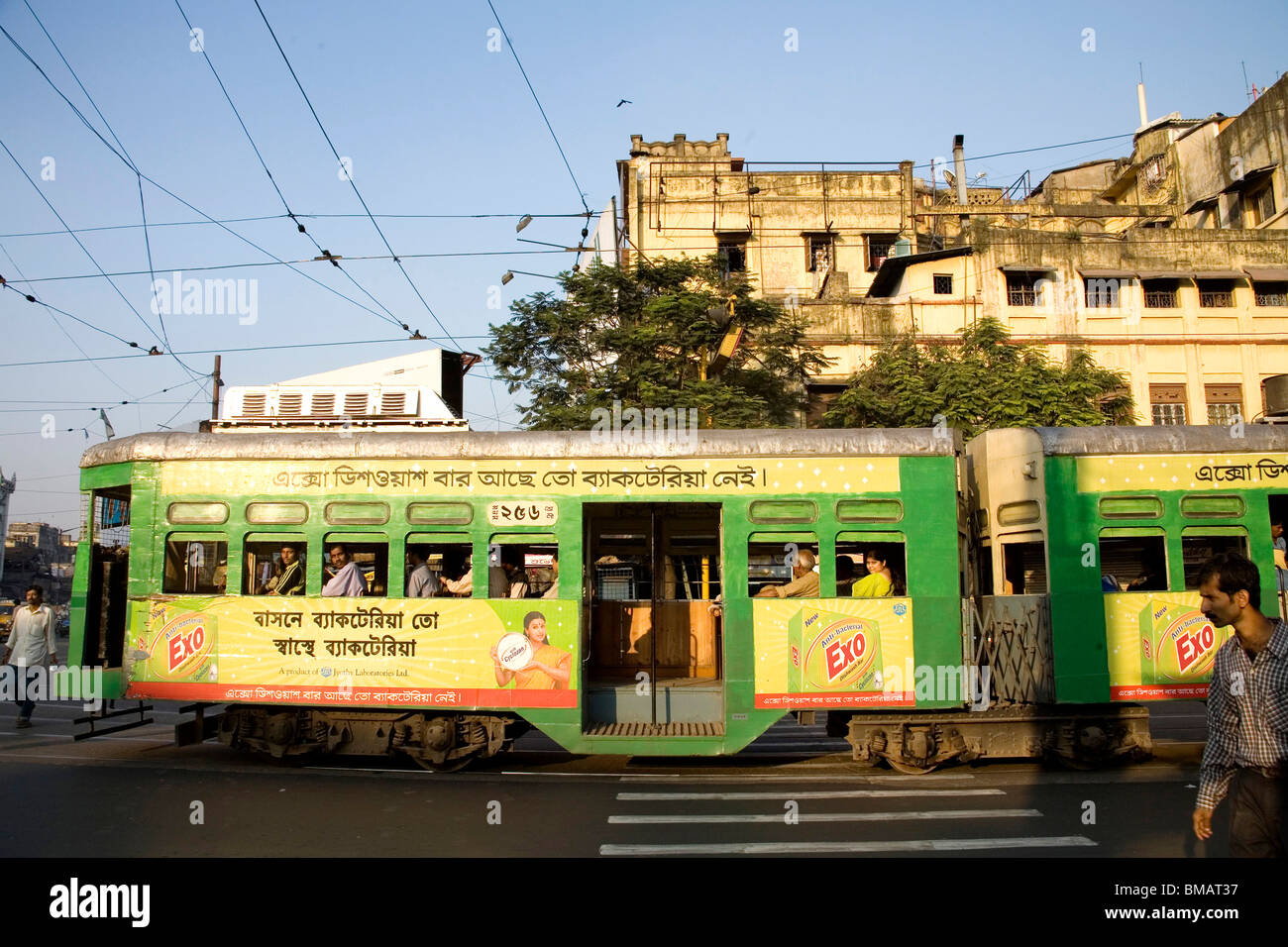Calcutta tram way hi-res stock photography and images - Alamy