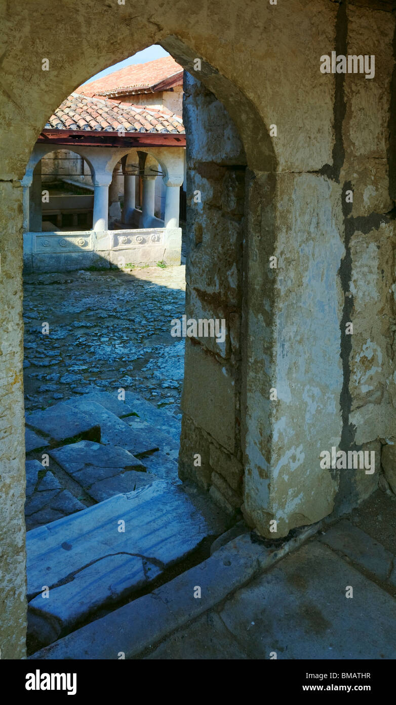 Crimea ancient settlement piazza hi-res stock photography and images ...