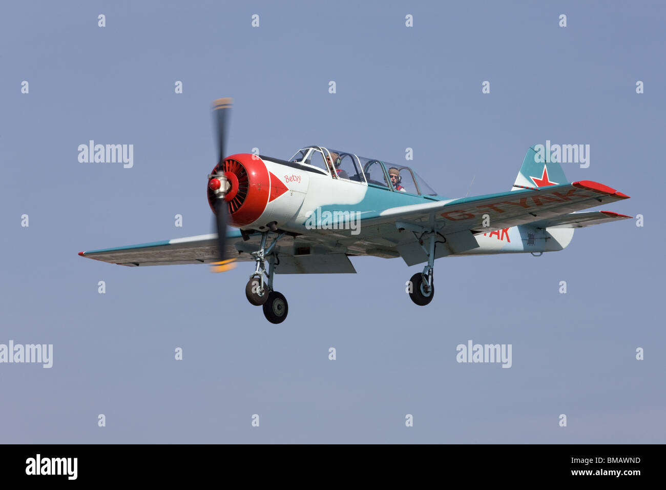 Low wing monoplane hi-res stock photography and images - Alamy