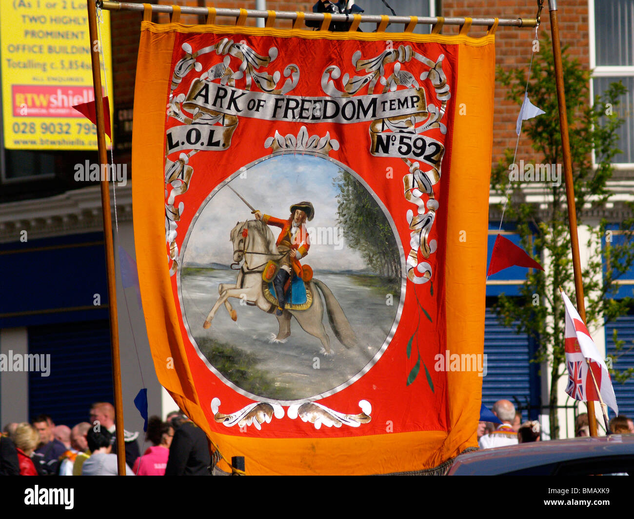 Regalia lilies hi-res stock photography and images - Alamy