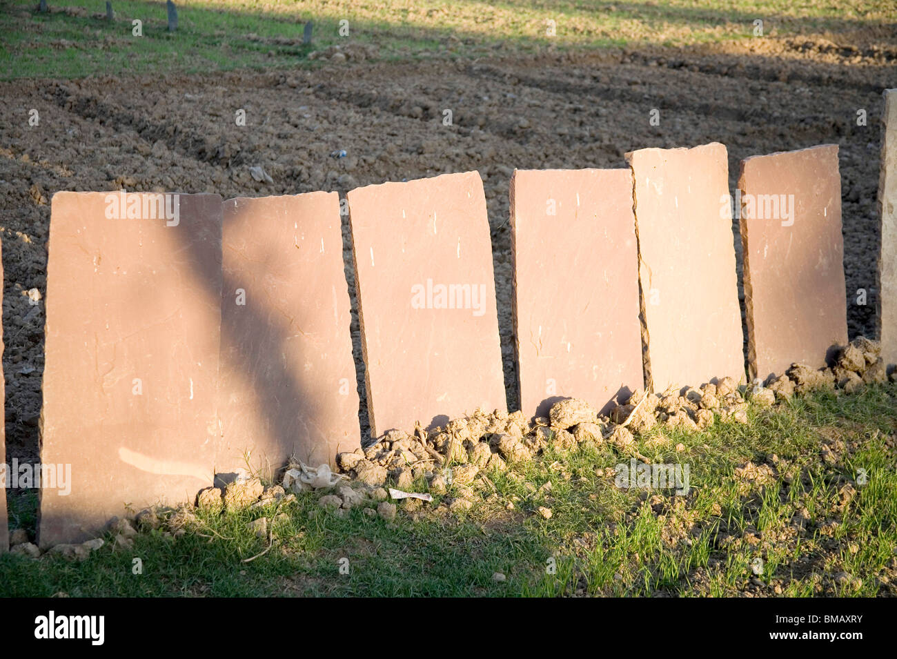 Land divider hi-res stock photography and images - Alamy