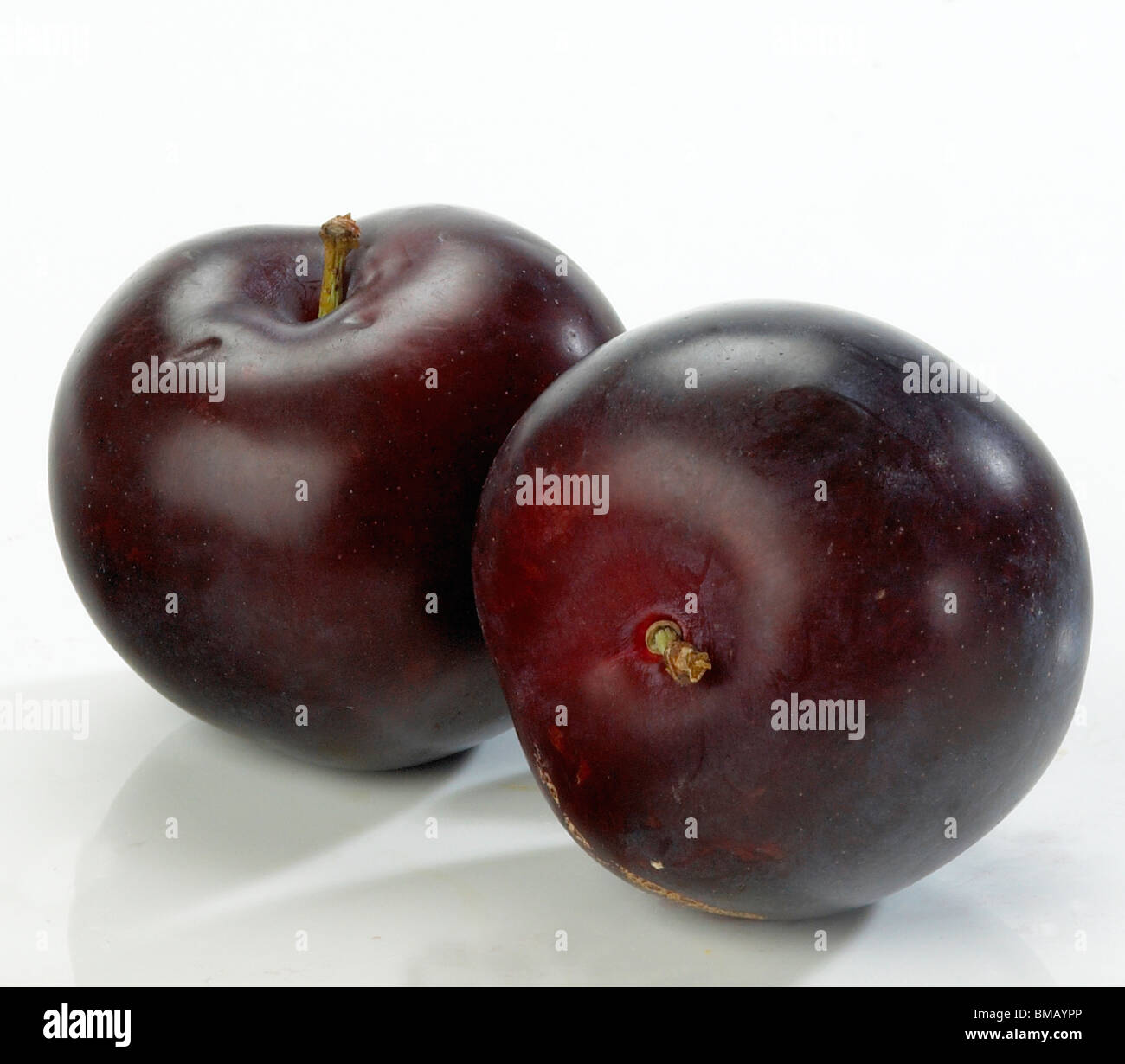 Pair of plums hi-res stock photography and images - Alamy
