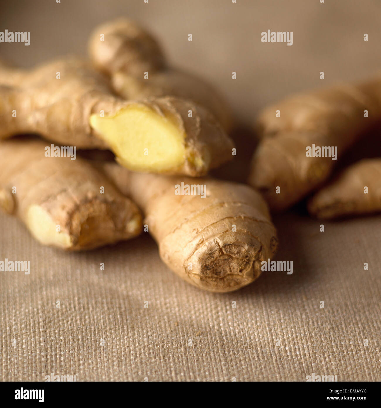 Ginger root hi-res stock photography and images - Alamy