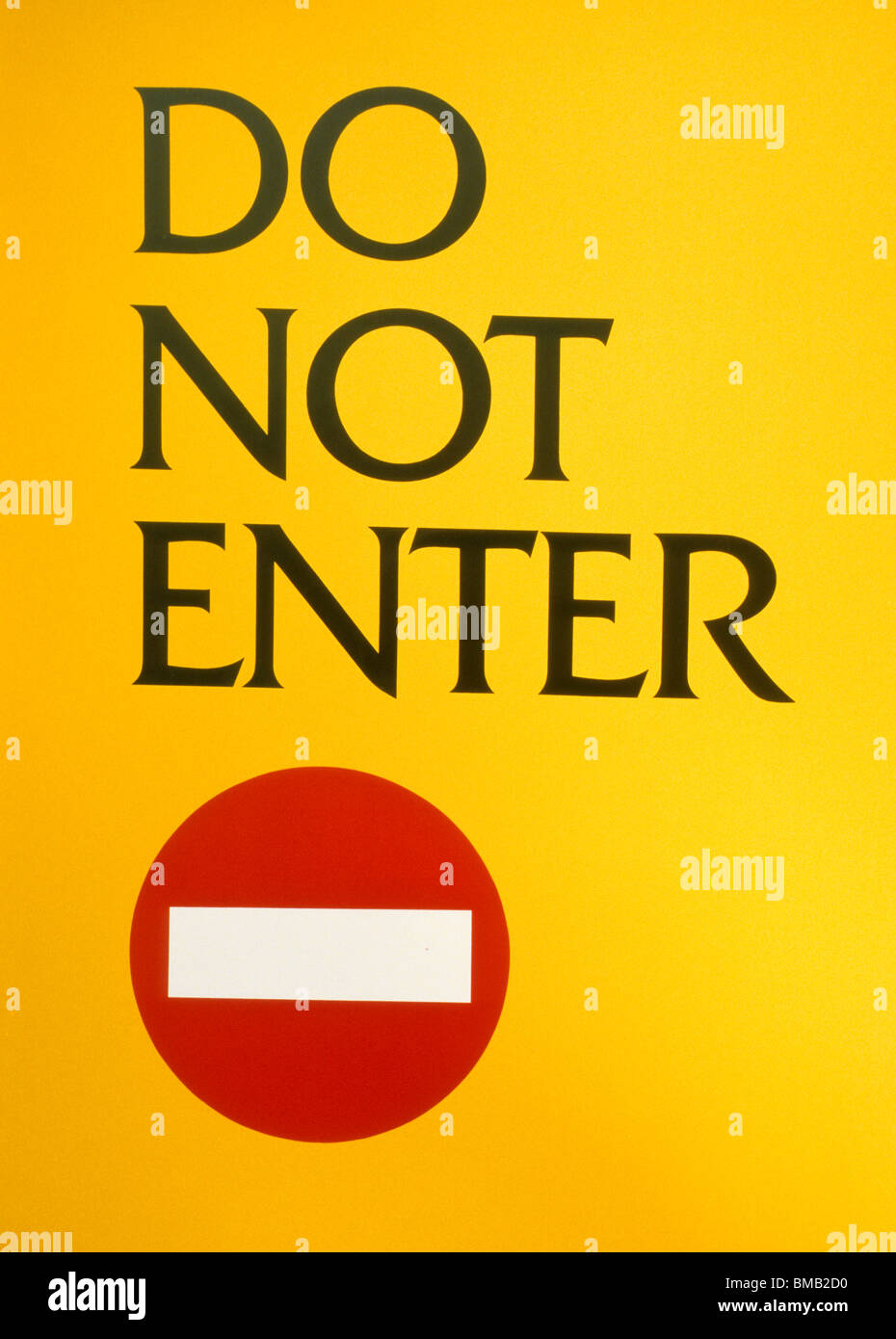 Traffic control warning sign do not enter white bar international ...