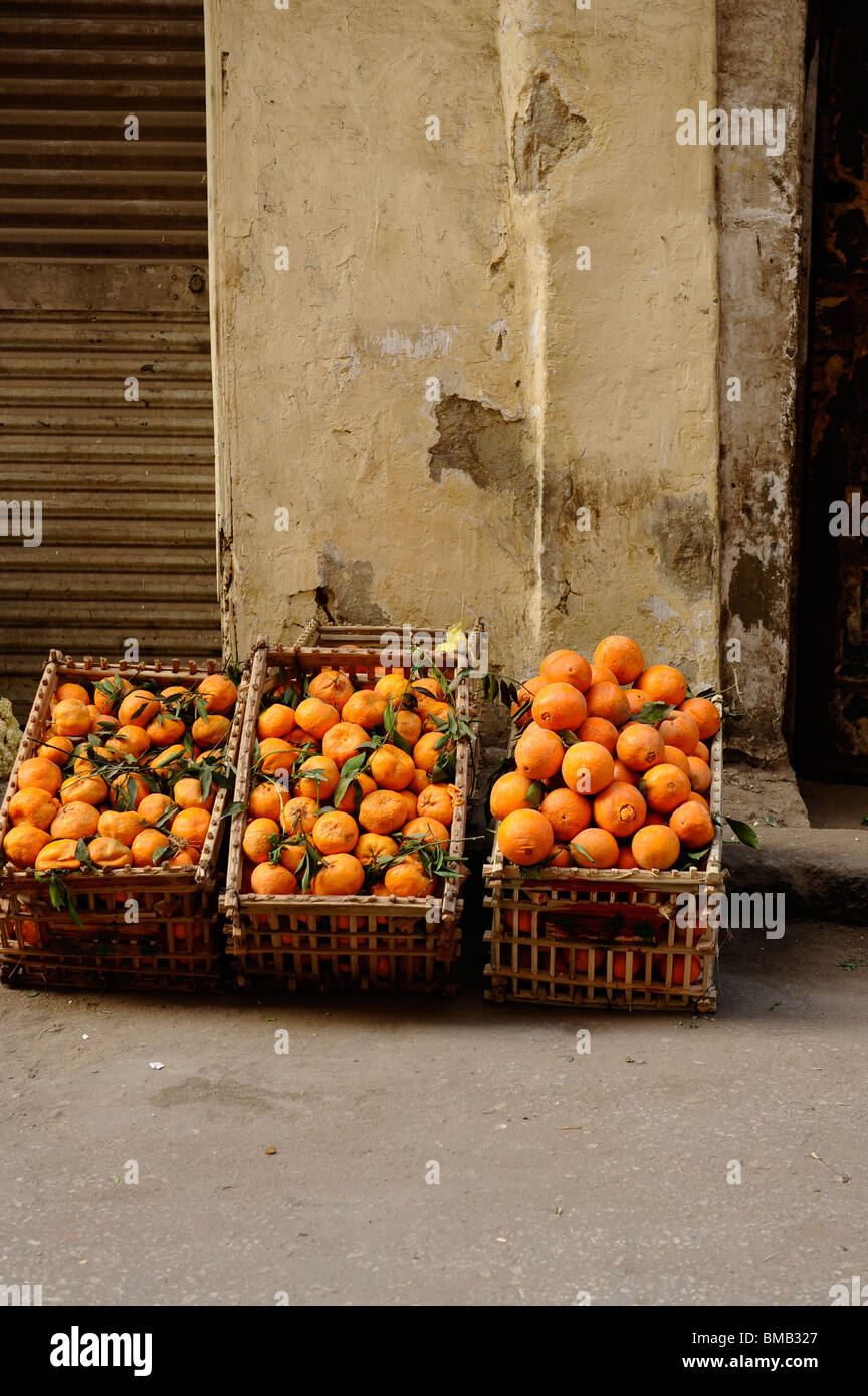 Egypt fruit market hi-res stock photography and images - Alamy