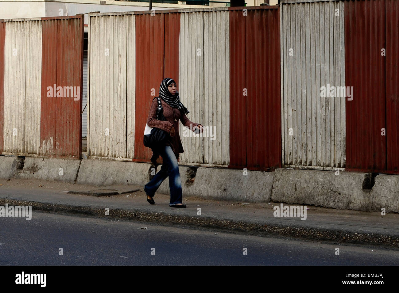 egyptian lady walking to work, Al Ghuriyya(al ghariya), Islamic Cairo ...