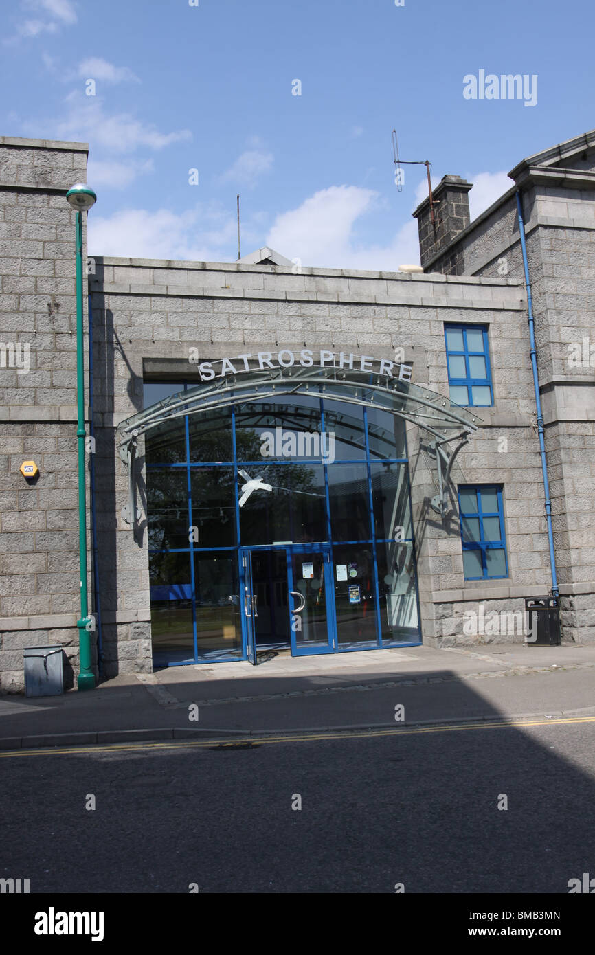 Aberdeen science museum hi-res stock photography and images - Alamy