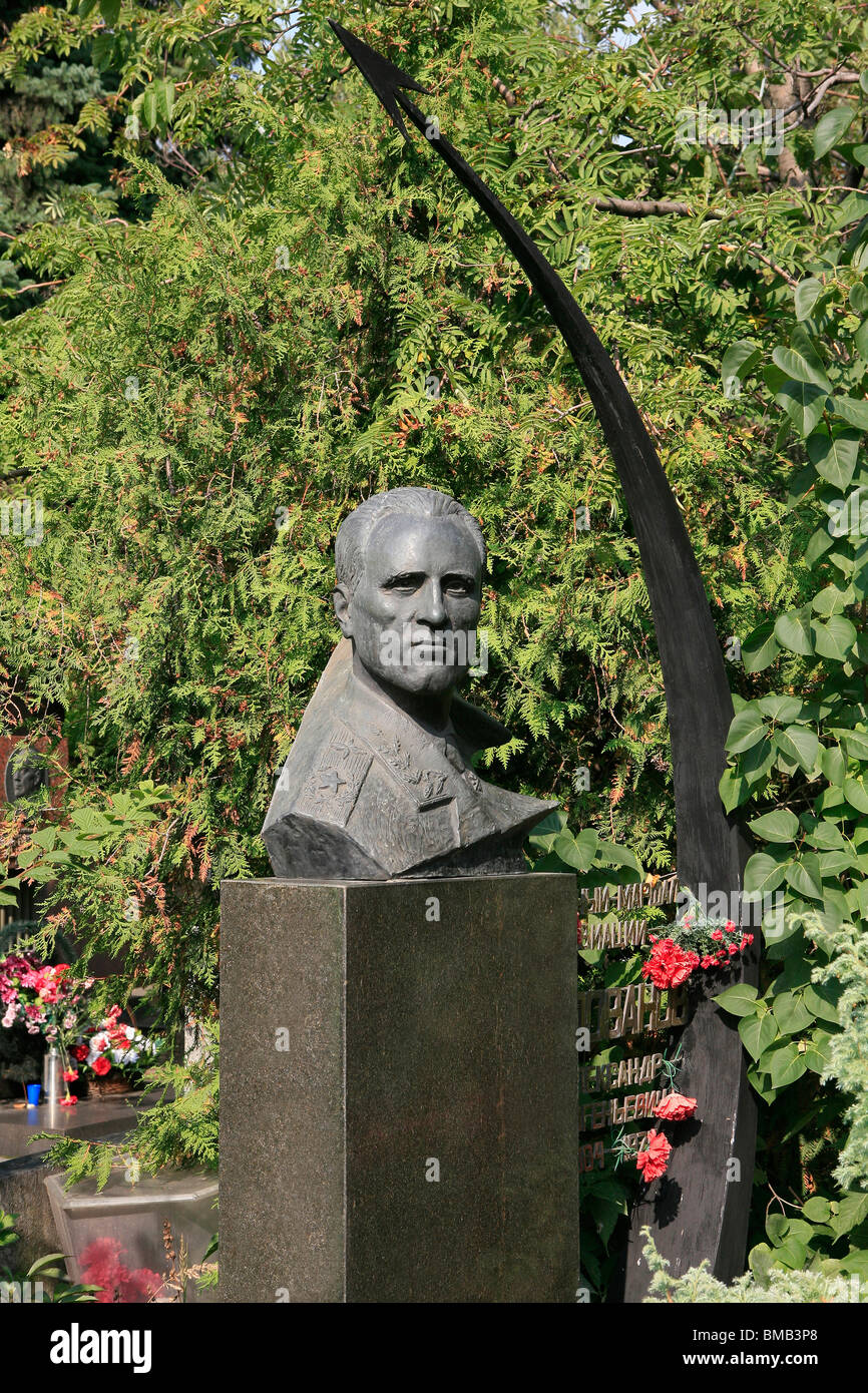 Grave of the Aviation Marshal of the Soviet Union Alexander Golovanov ...