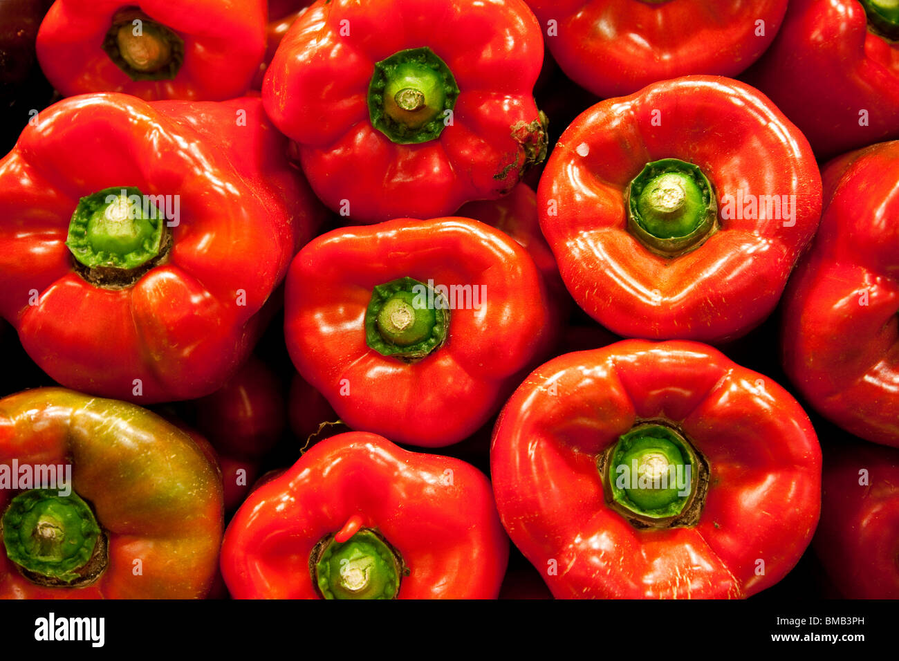 Spain market mallorca pepper hi-res stock photography and images - Alamy