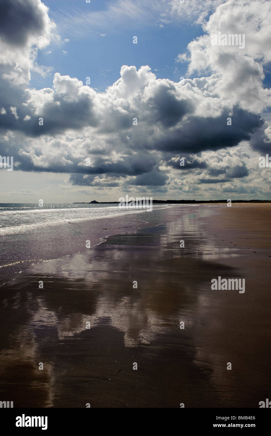 Back side of the island hi-res stock photography and images - Alamy