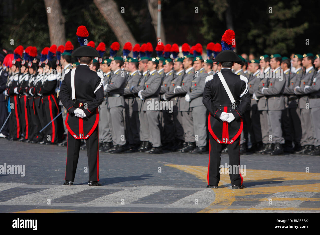 Rome parade hi-res stock photography and images - Alamy