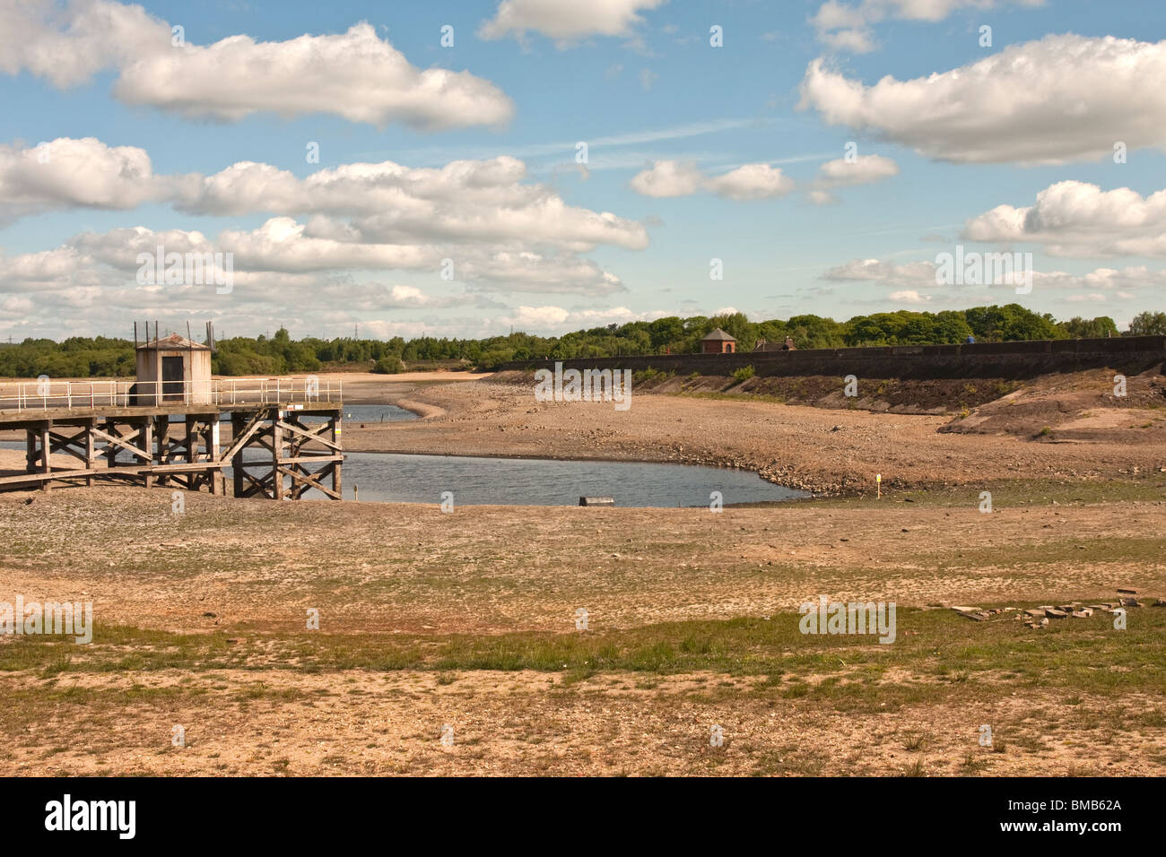 Drained down Chasewater reservoir Stock Photo - Alamy