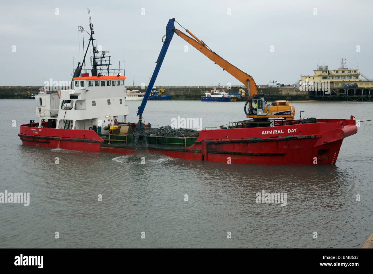 Silt dredger hi-res stock photography and images - Alamy