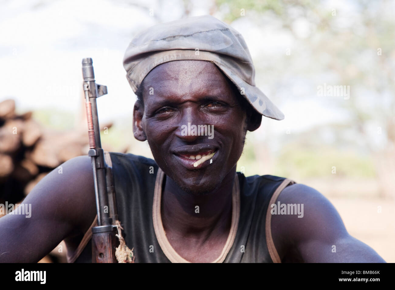 Tsemai tribal from Southern Ethiopia with a gun Stock Photo - Alamy