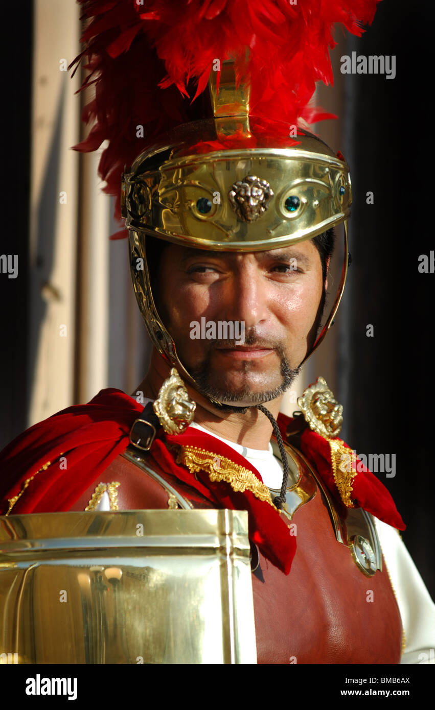 Roman guard shield hi-res stock photography and images - Alamy