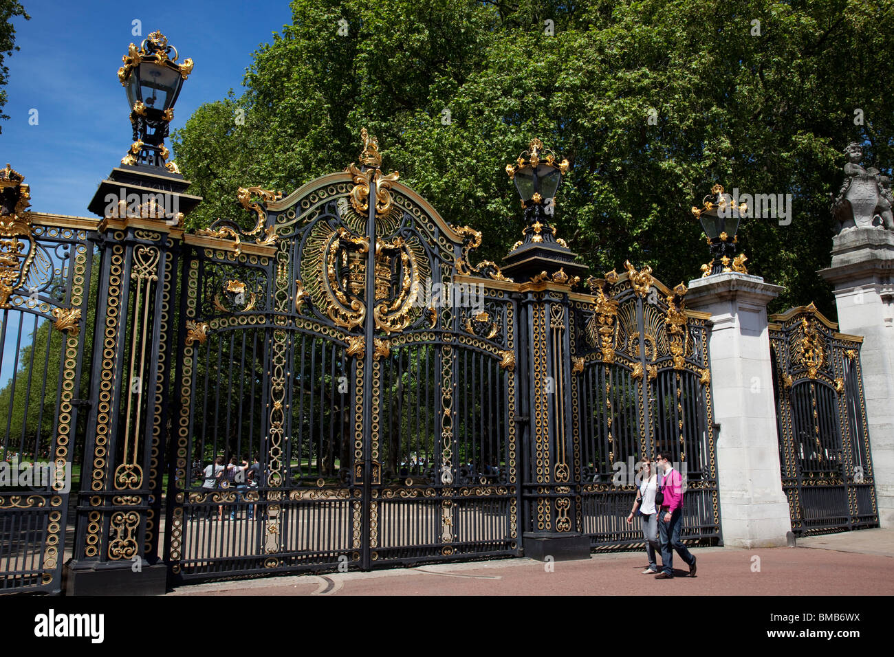 Canada gate hi-res stock photography and images - Alamy