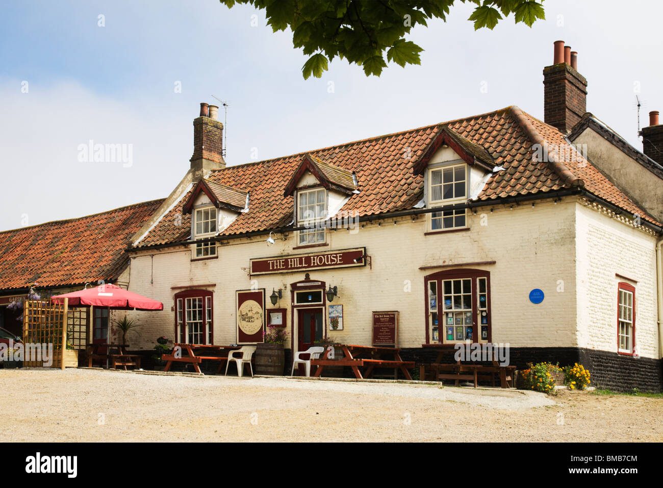 Pub inn happisburgh hi-res stock photography and images - Alamy