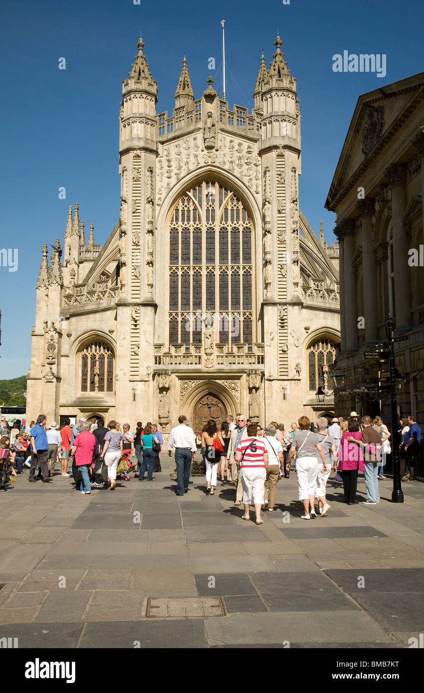 Abbey churchyard bath hi-res stock photography and images - Alamy