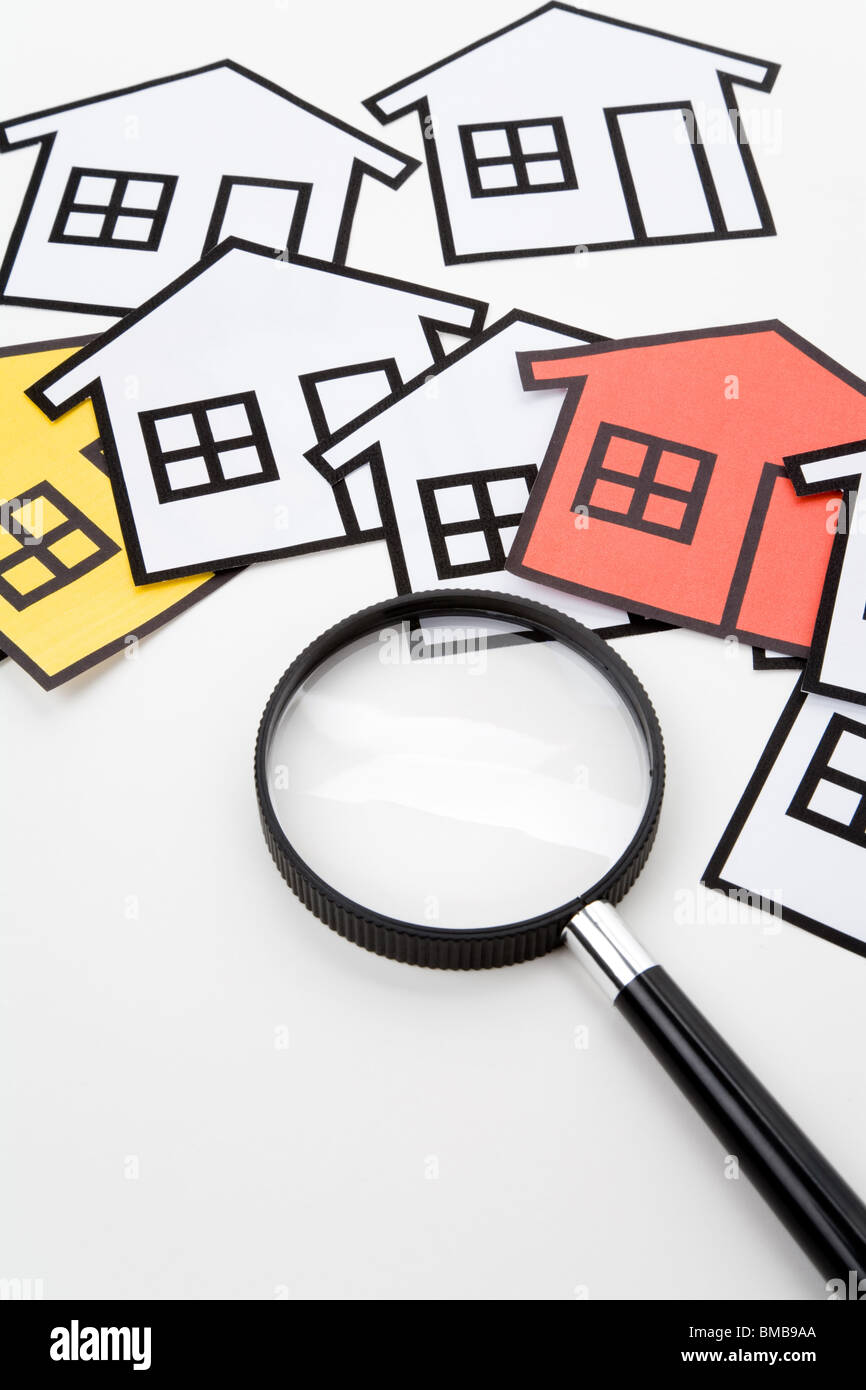 home sign and Magnifying Glass , Real Estate Concept Stock Photo - Alamy