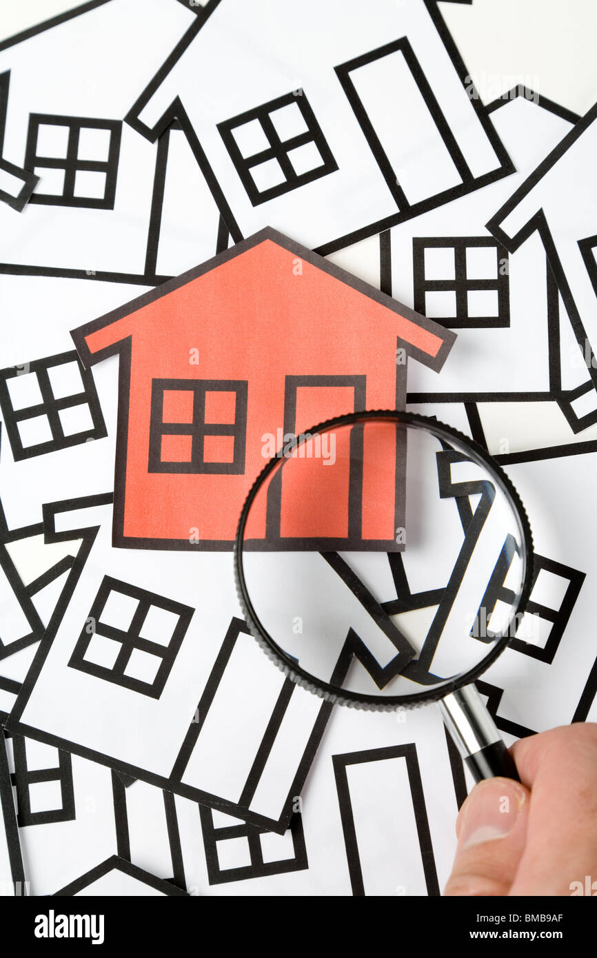 home sign and Magnifying Glass , Real Estate Concept Stock Photo - Alamy
