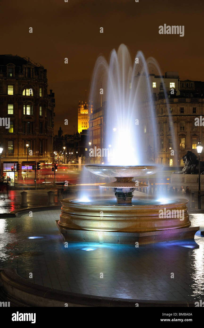 Cityscapes night sky london hi-res stock photography and images - Alamy