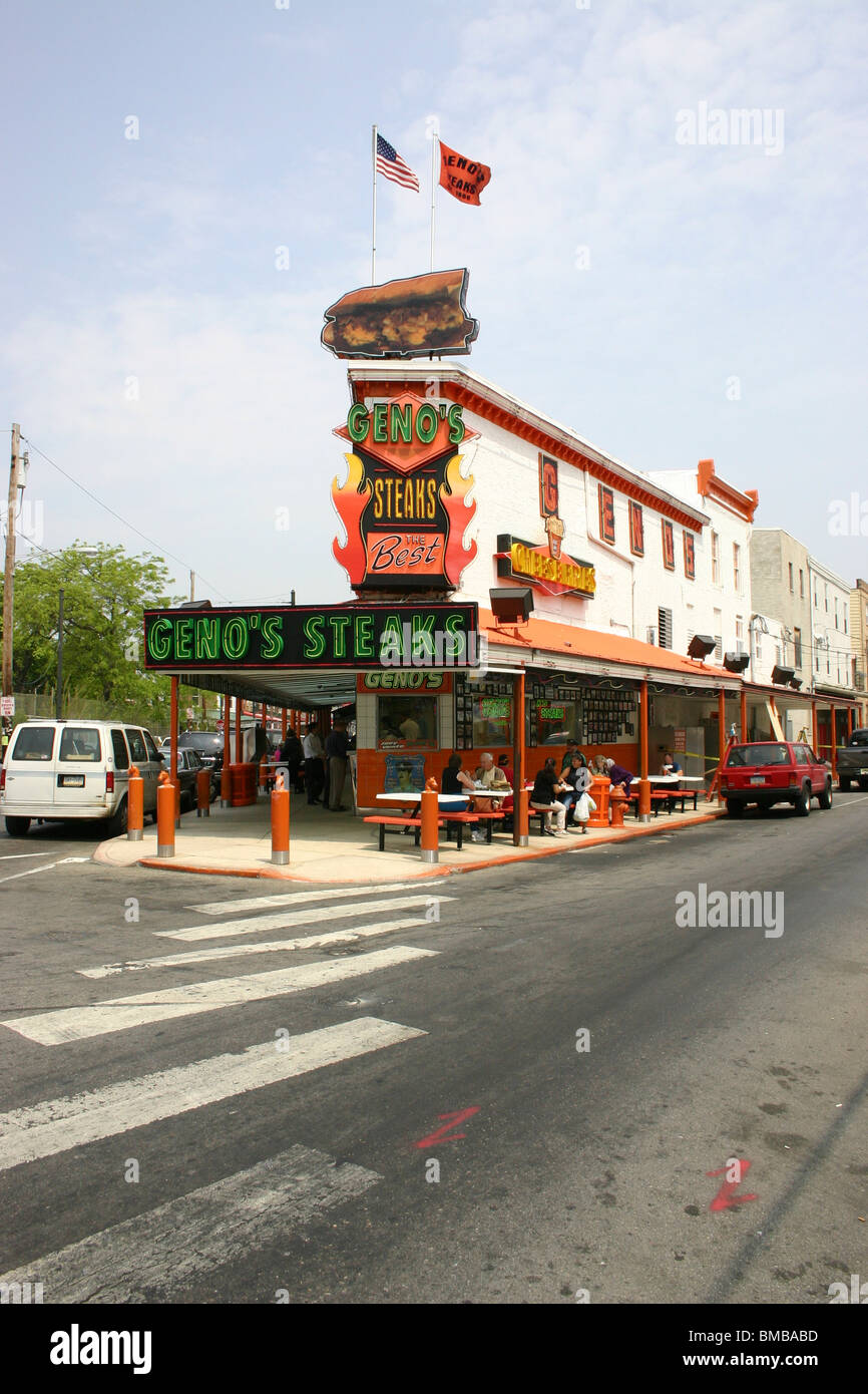 Genos cheesesteak hi-res stock photography and images - Alamy