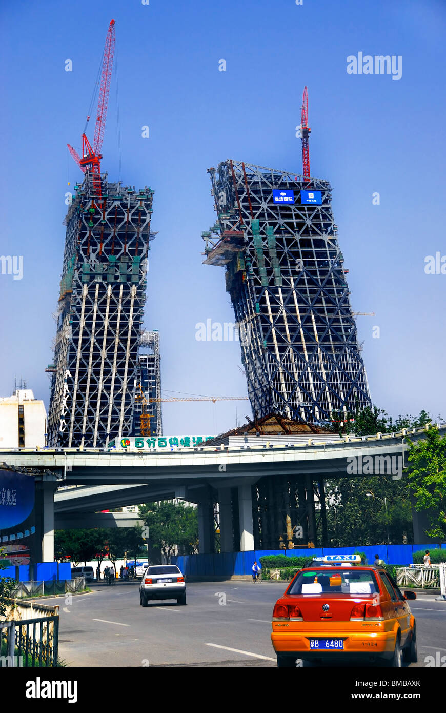 China communication construction hi-res stock photography and images ...