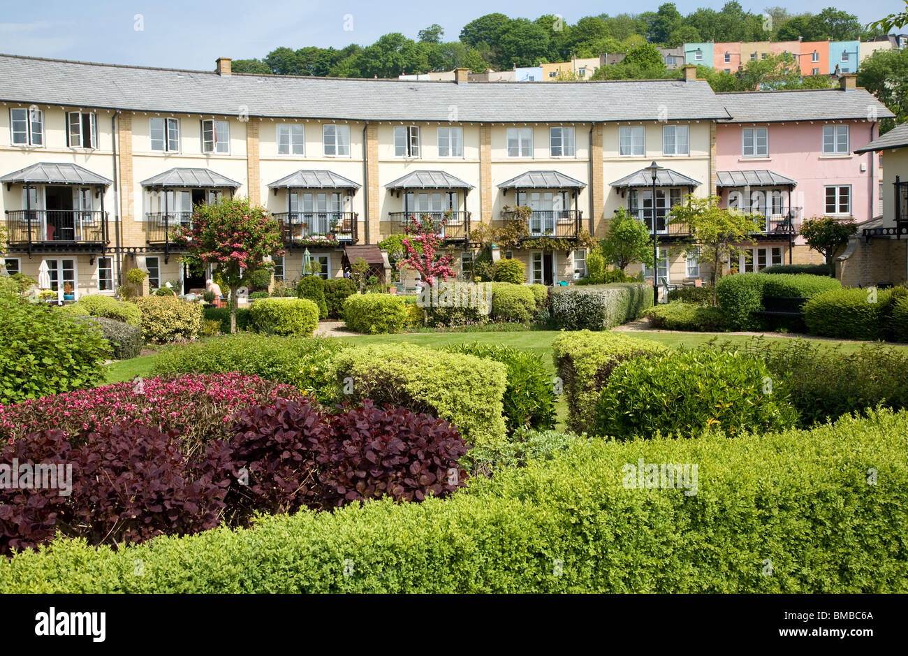 Modern housing development hi-res stock photography and images - Alamy