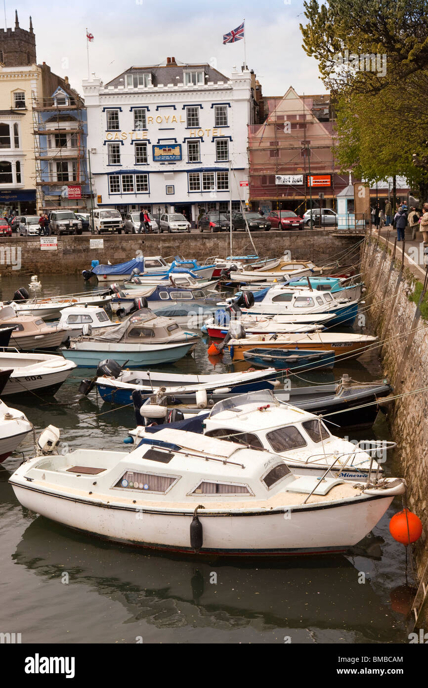 Dartmouth boat float hi-res stock photography and images - Alamy
