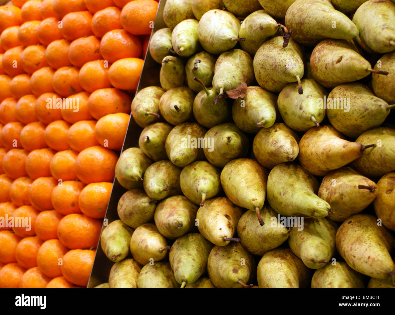 Fresh spanish fruit on display hi-res stock photography and images - Alamy