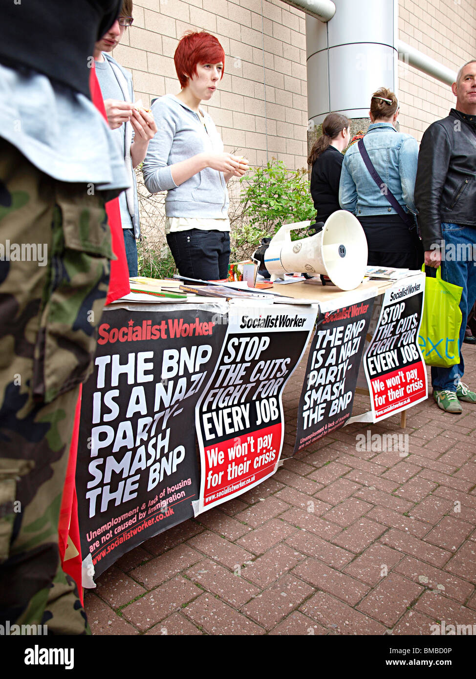 English socialist poster hi-res stock photography and images - Alamy
