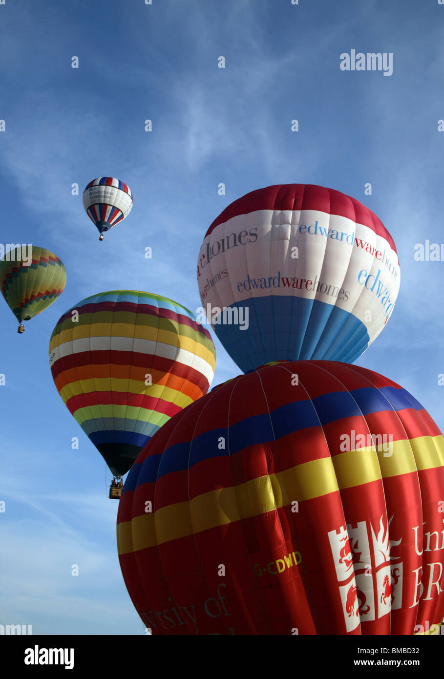 Mass balloon launch at Bristol Balloon Fiesta 2009 Stock Photo - Alamy