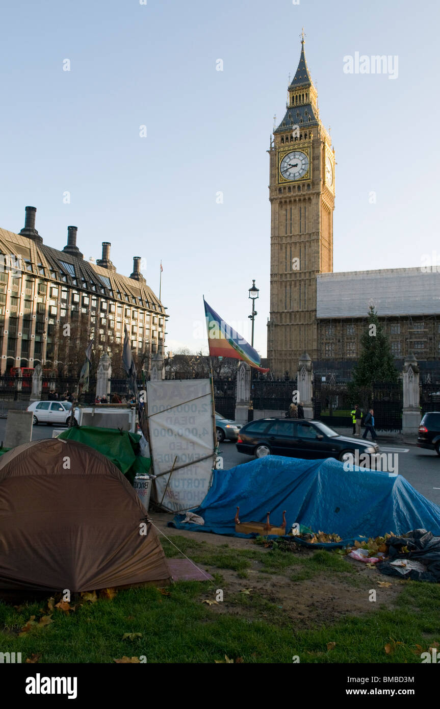PROTEST CAMP IN PARLIAMENT SQUARE IN FRONT OF BIG BEN Stock Photo - Alamy
