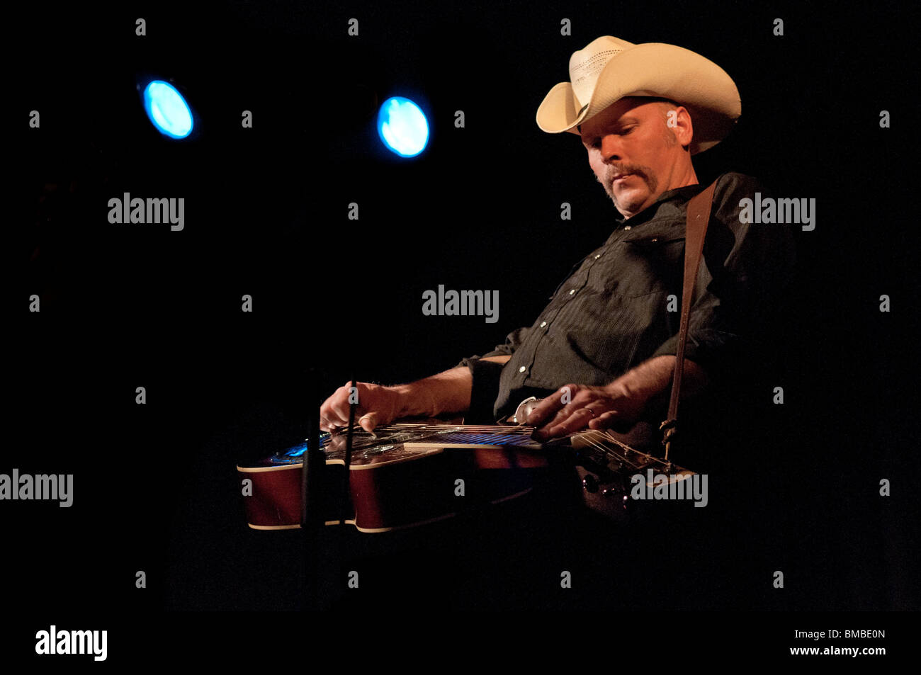 Dobro bluegrass hi-res stock photography and images - Alamy