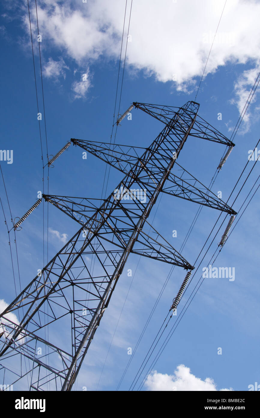 National grid uk electricity transmission hi-res stock photography and ...