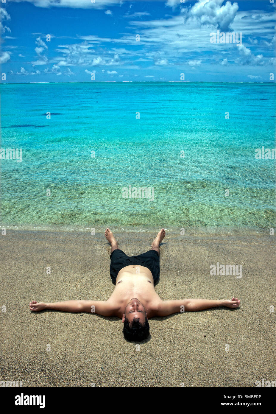Man beach washed up hi-res stock photography and images - Alamy