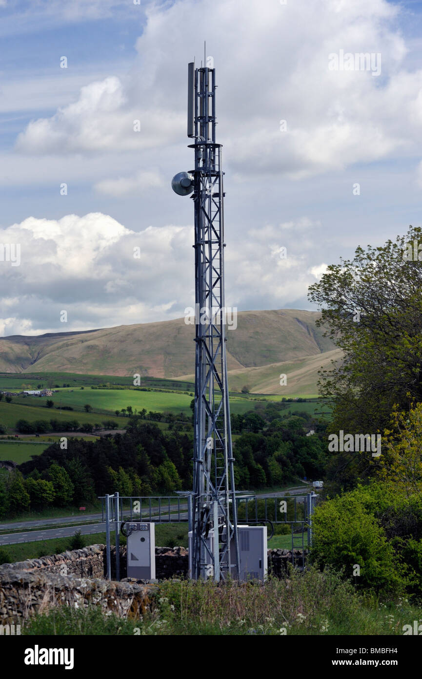 Telecommunications mast in rural hi-res stock photography and images ...