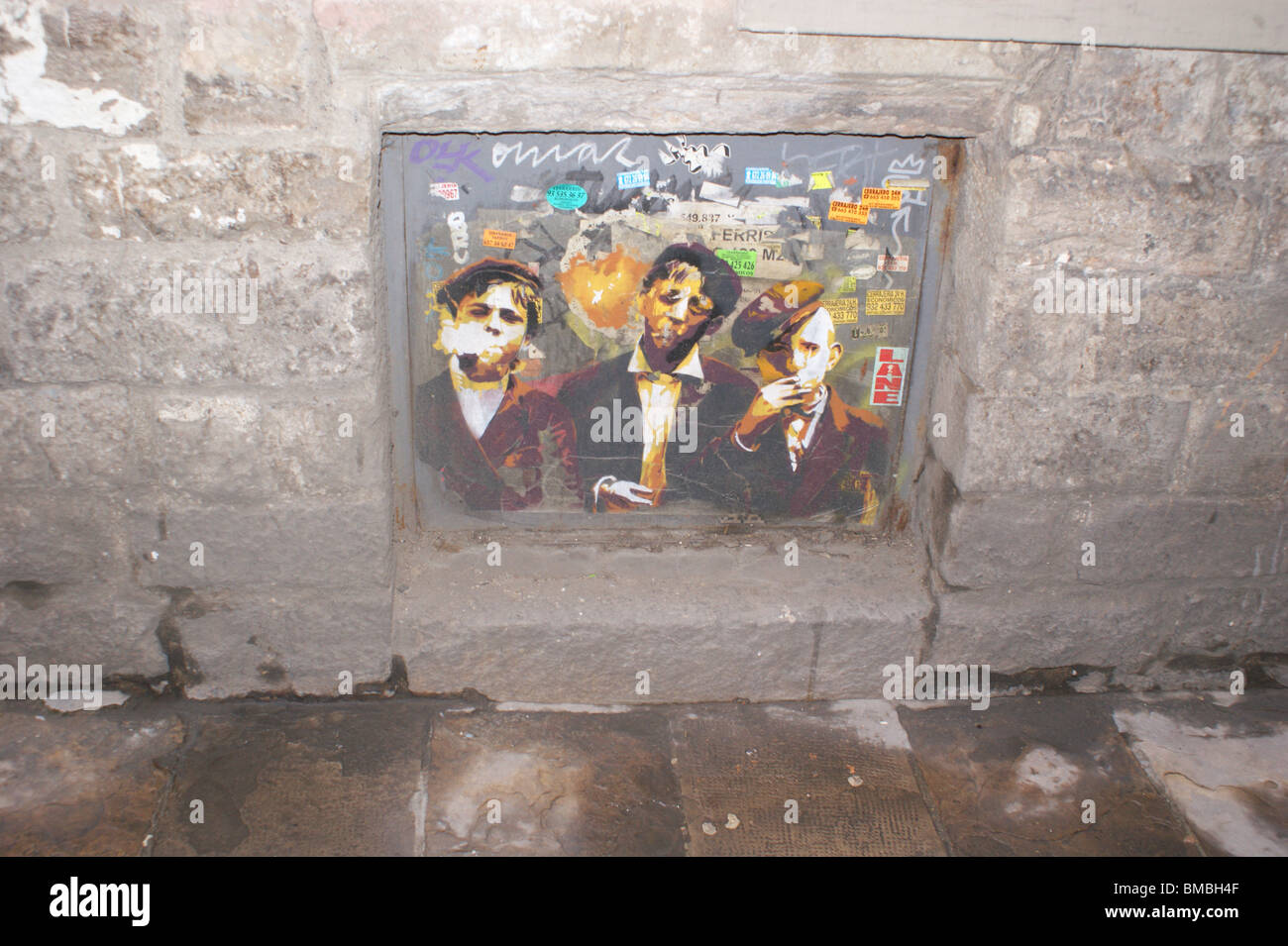 BARCELONA SPAIN GRAFFITI STREET ART Stock Photo - Alamy