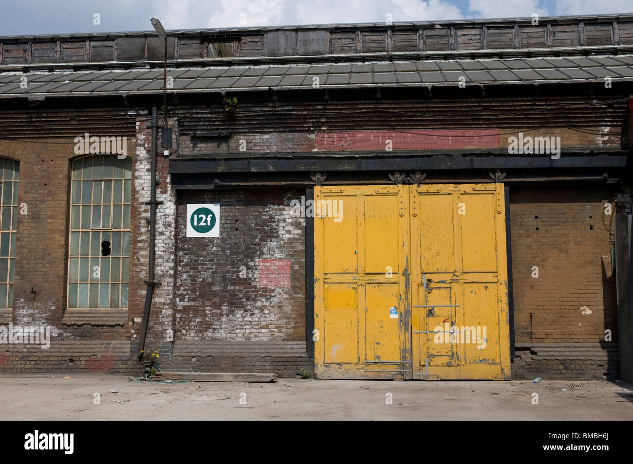 Former lancashire and yorkshire railway works hi-res stock photography ...