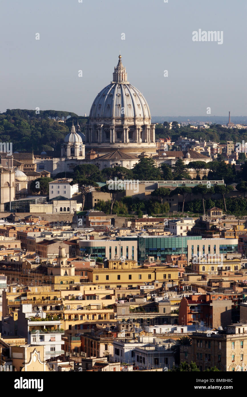 Buildings top hi-res stock photography and images - Alamy