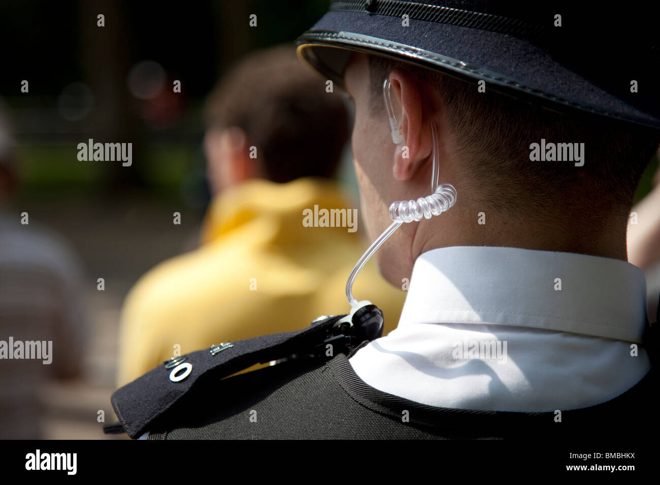 Police officer uk hi-res stock photography and images - Alamy