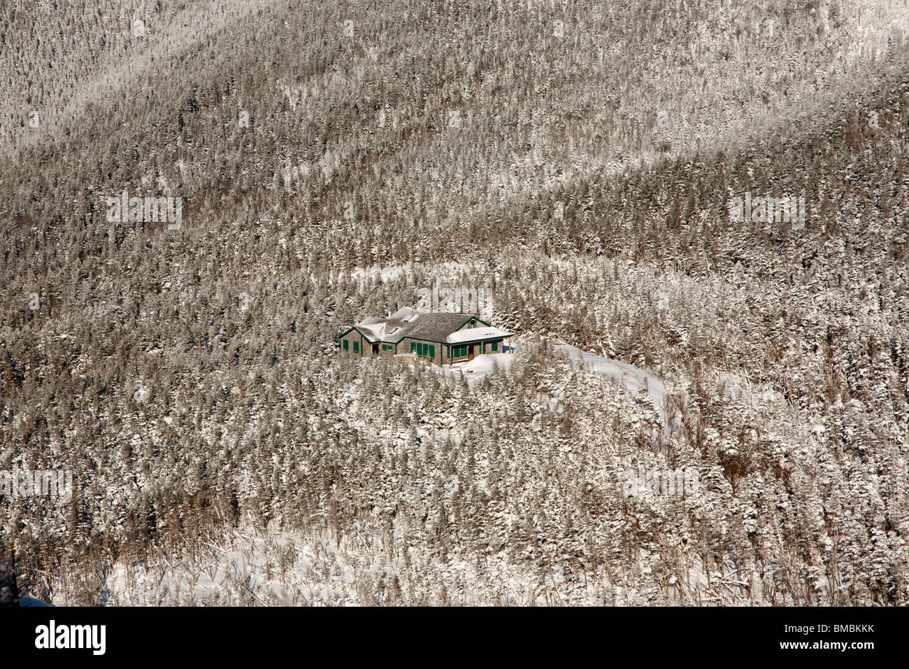 Appalachian Trail- Galehead Hut from the Frost Trail during the winter ...