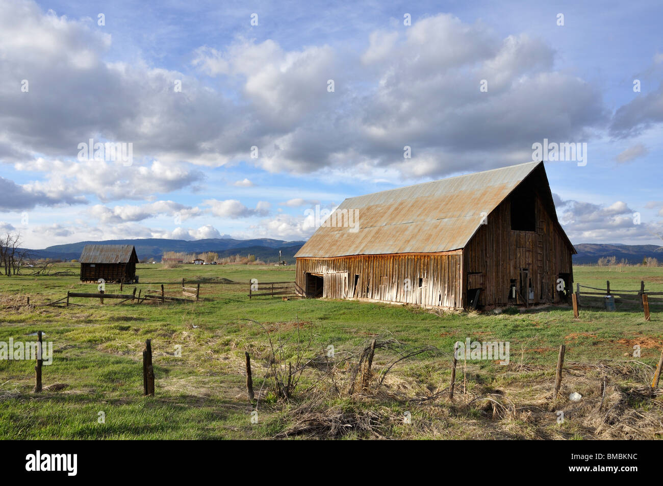 Old barn, Colorado landscape, USA Stock Photo - Alamy