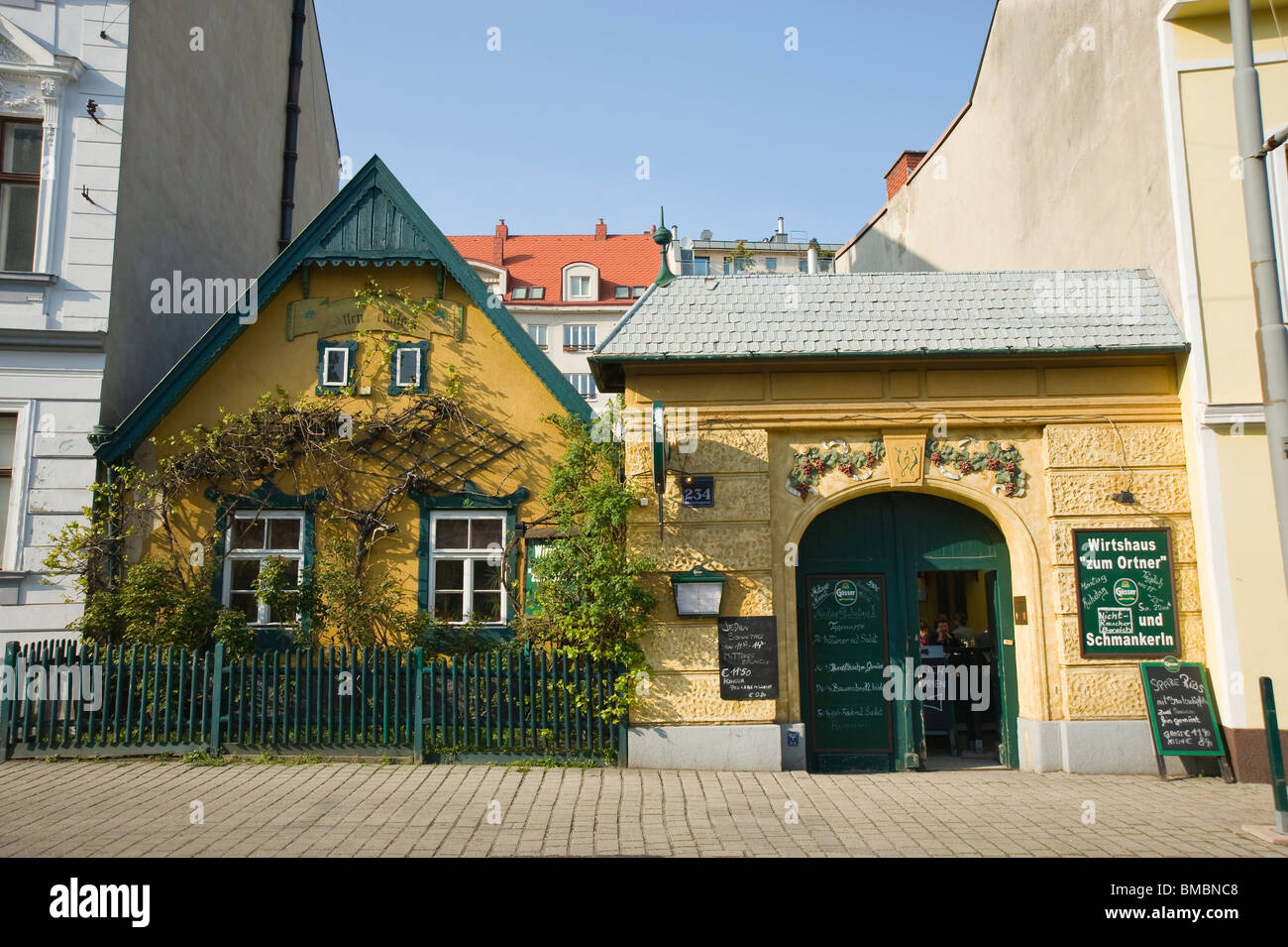 Wien, Alt-Ottakring, Heuriger Stock Photo - Alamy